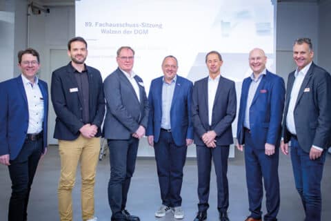 Kompetenz in Streck-Biege-Richt-Anlagen - b+s germany